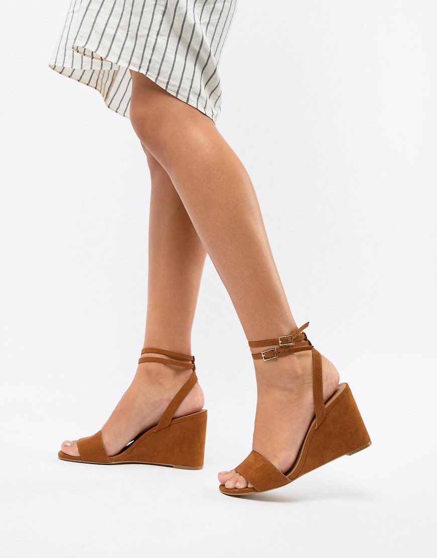 ASOS DESIGN Holt Sandal Wedges – Tan – Trendization